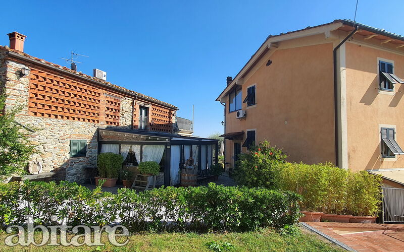 Home Page [abitarelucca.com]